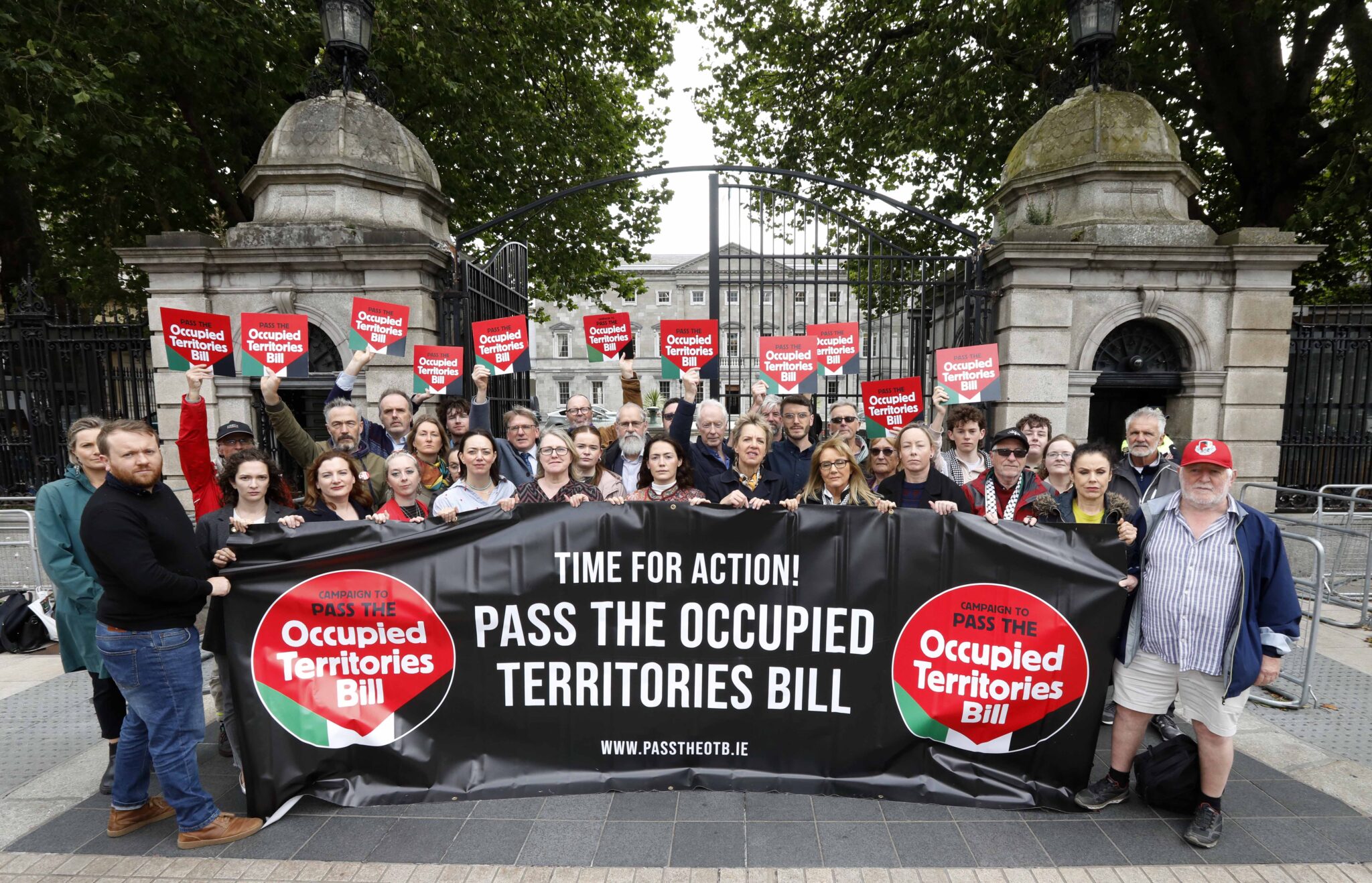 'Trading with Illegal settlements' report - Irish Government must act ...